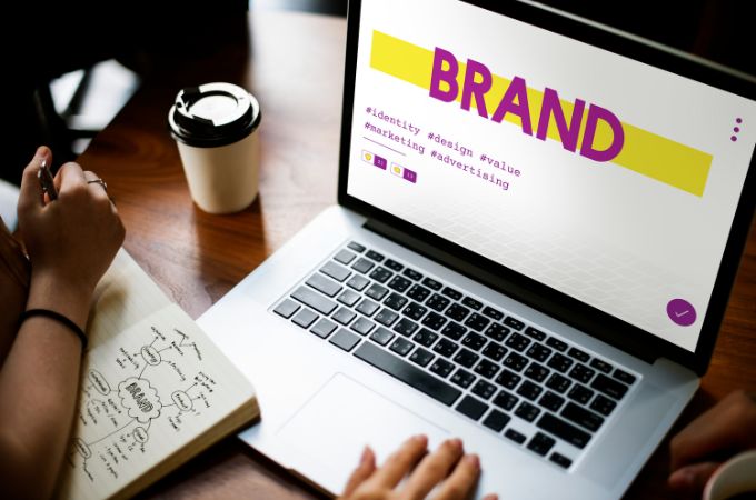 Mengenal Brand Identity dan Langkah-Lengkah Membuatnya